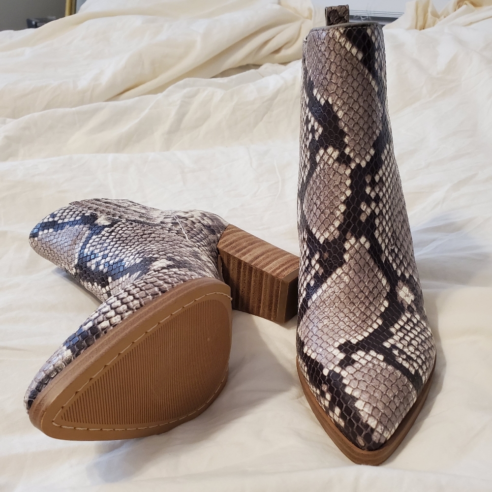 Brand New Marc Fisher Leather Snake Print Booties - Gem
